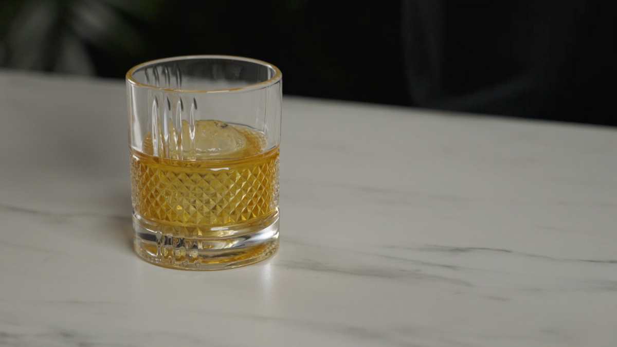 Rotating Whiskey Glass – Viski