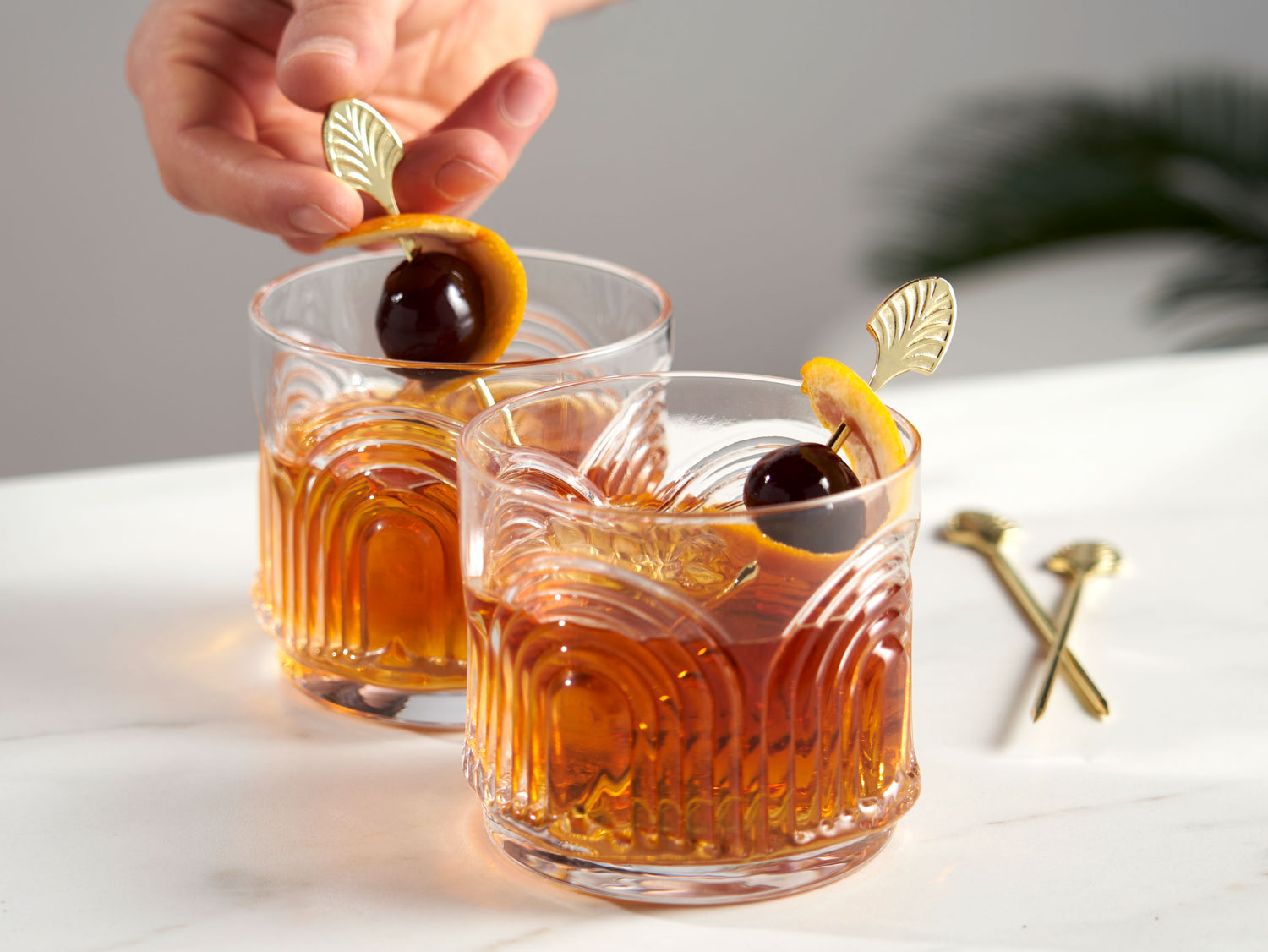 The Art of Cocktail Presentation – Viski